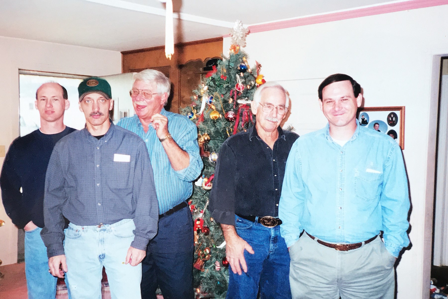 Marlin Reeves's Instagram, Twitter & Facebook on IDCrawl