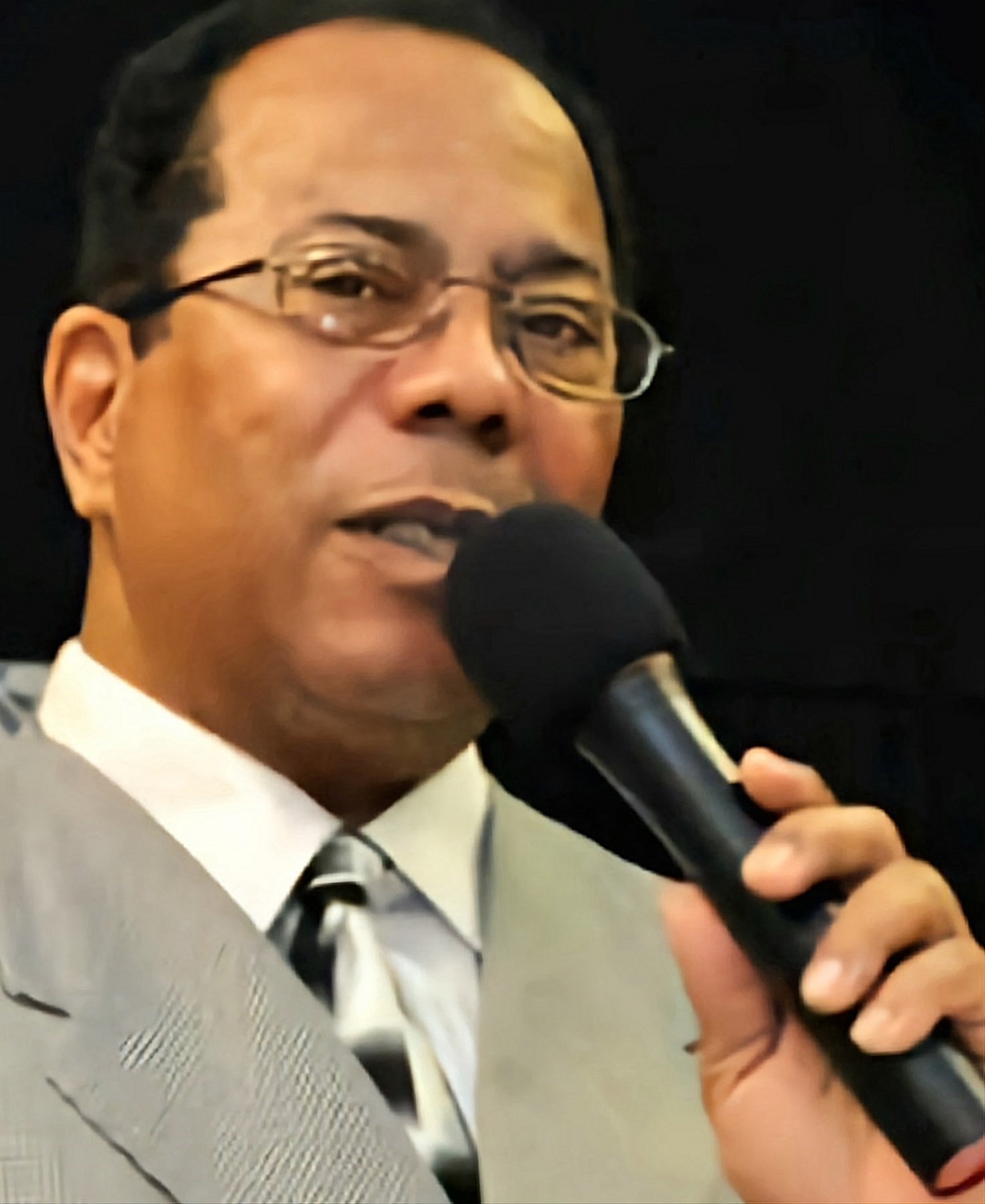 Dr. Bill L. Roper Obituary - Kansas City, MO