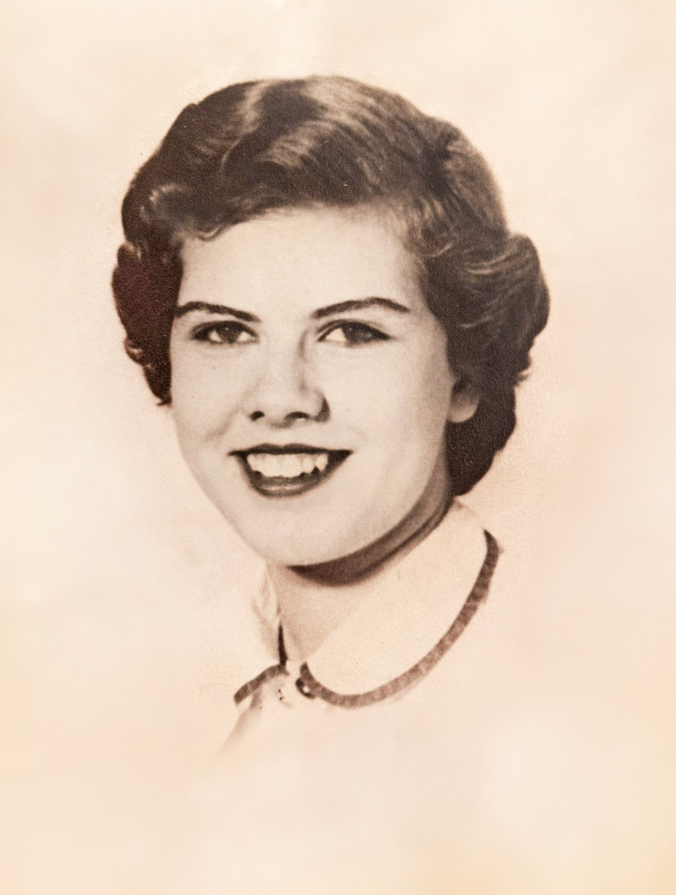 Delores Vasquez Obituary - Lansing, MI