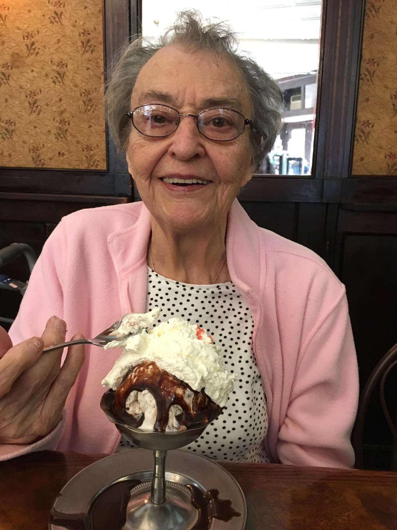 Anna D. Smith Obituary - Glendale, NY