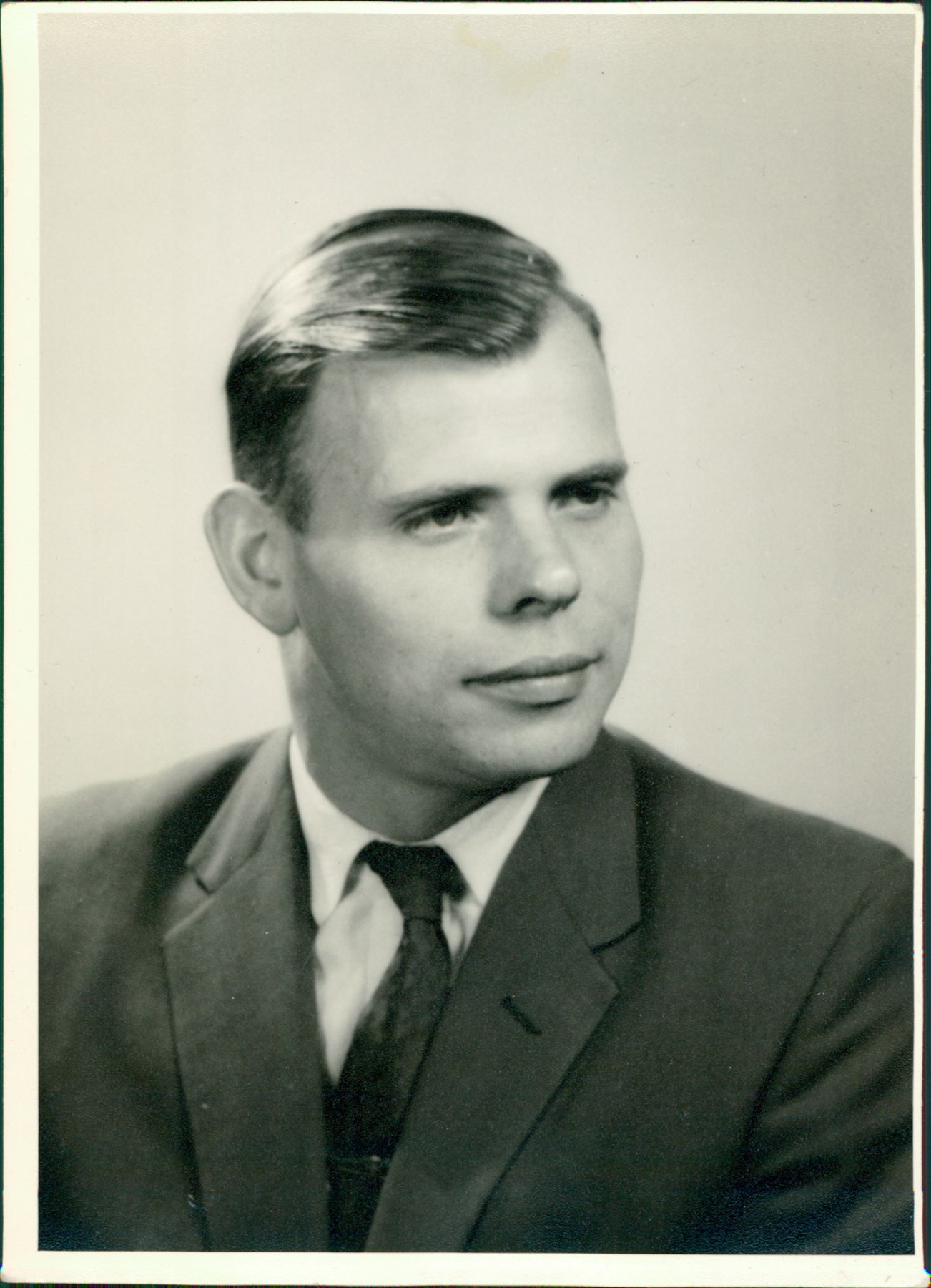 Heinrich (Henry) Rudolf Oerzen Obituary - Victoria, BC