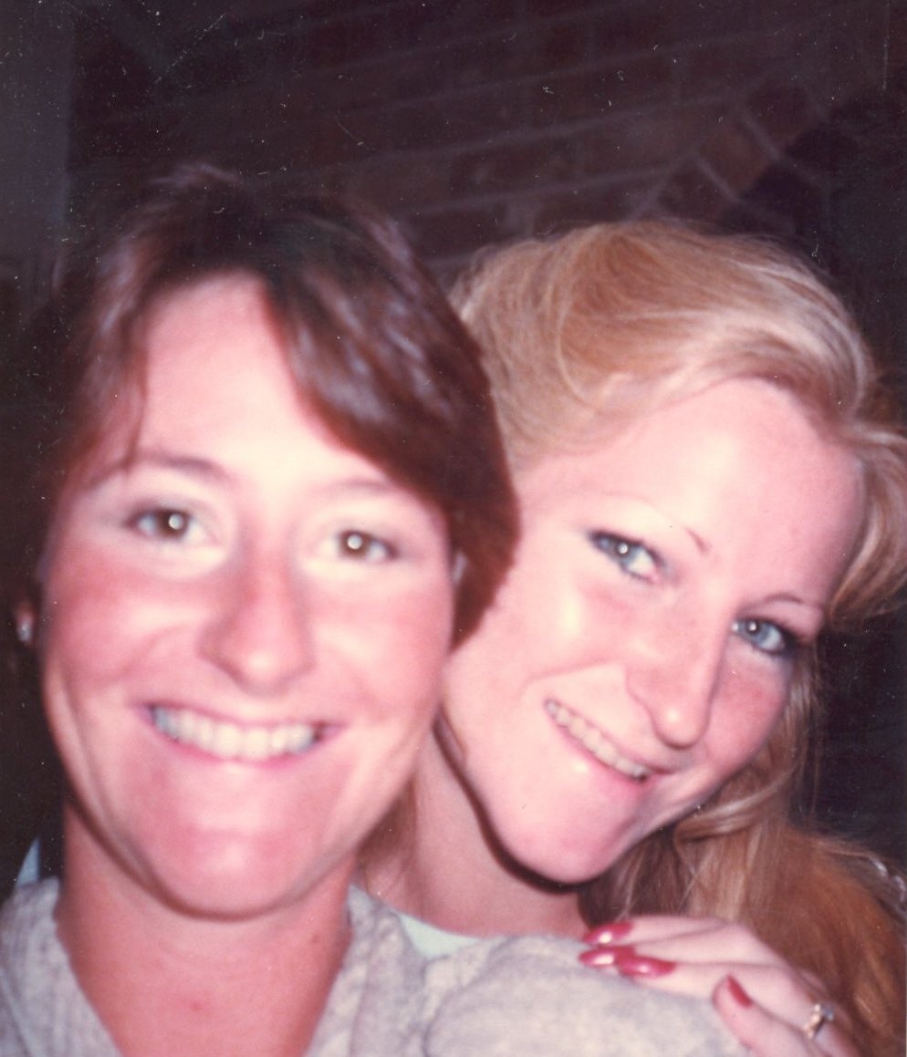 Rebecca Kitzmiller's Instagram, Twitter & Facebook on IDCrawl