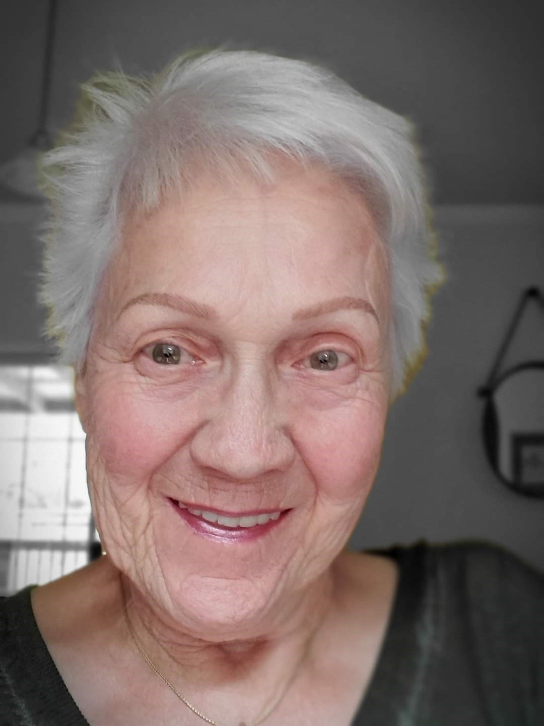 Lori Steele's Instagram, Twitter & Facebook on IDCrawl