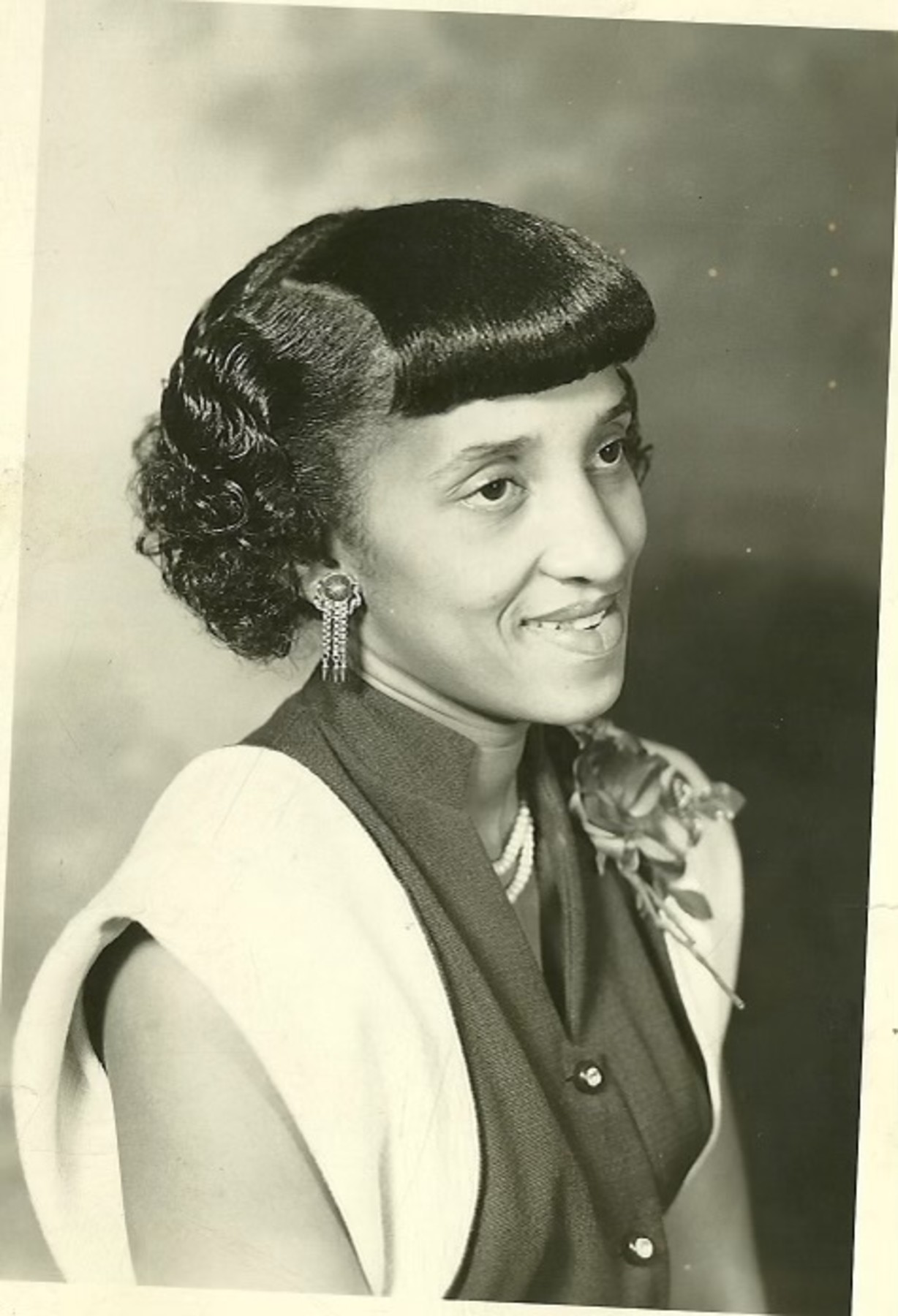 Lou Ross's Instagram, Twitter & Facebook on IDCrawl