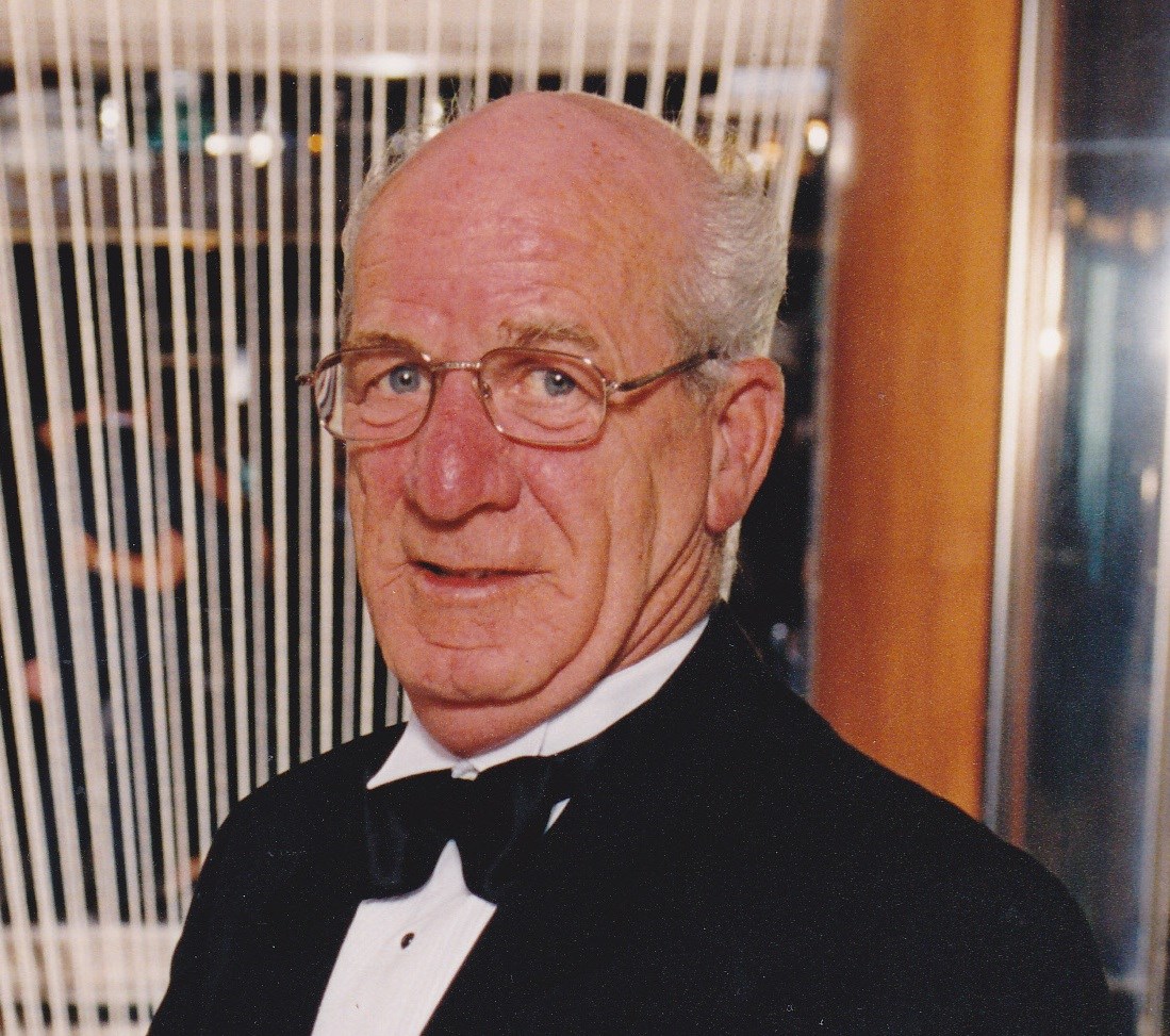 Douglas W Simpson Obituary - St-Lambert, QC