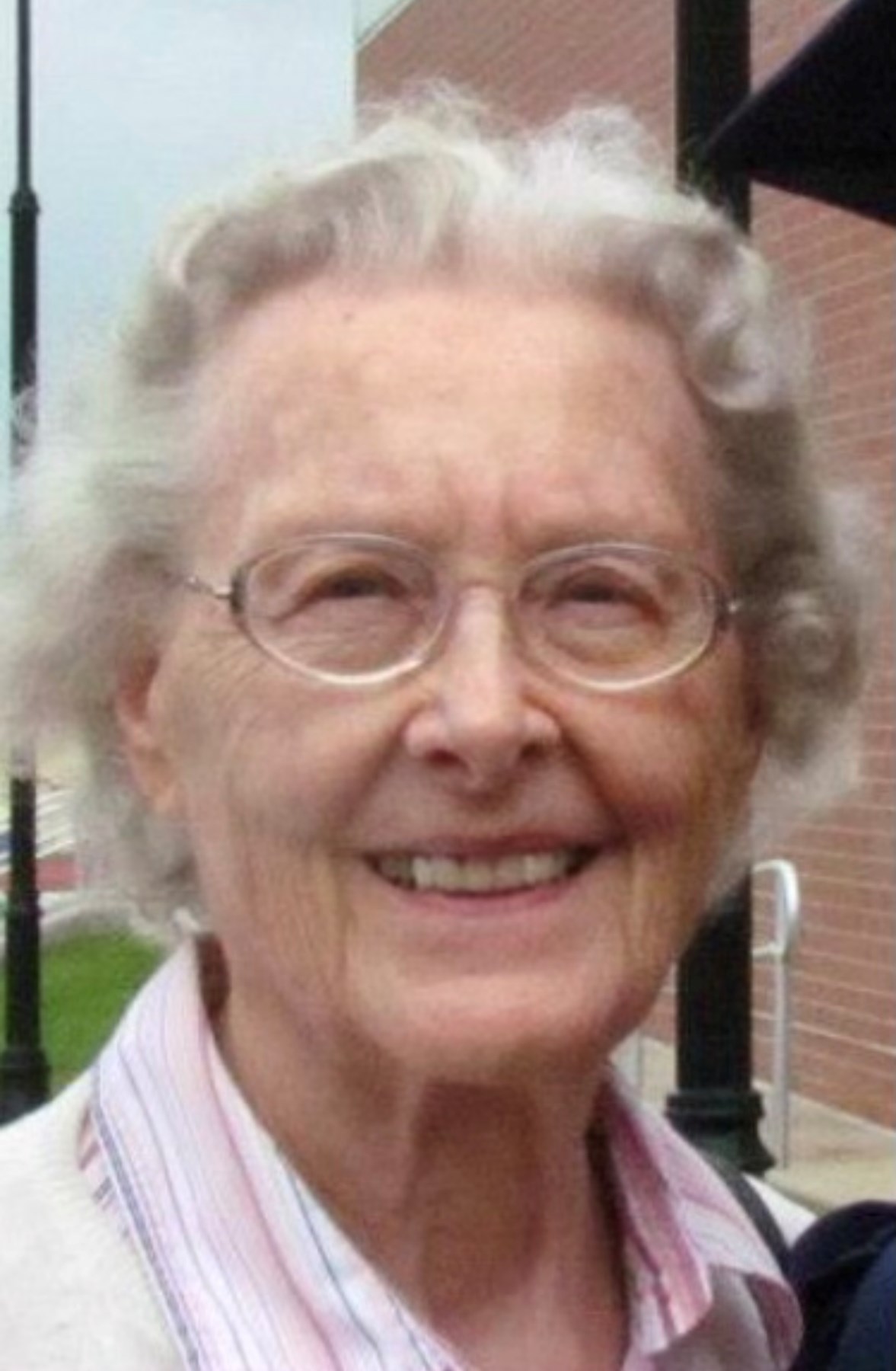 Beatrice Moser Obituary - Paoli, PA