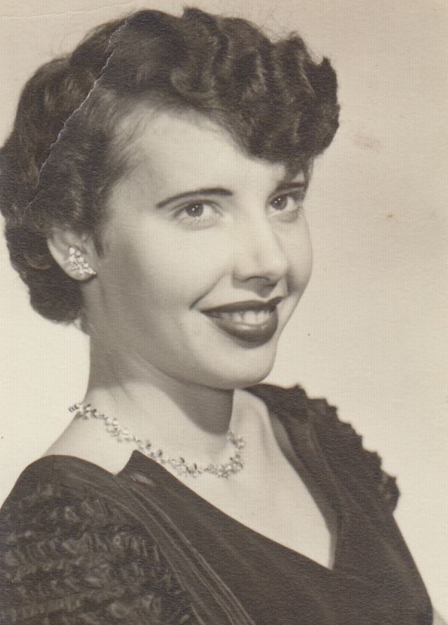 Leona Morrison's Instagram, Twitter & Facebook on IDCrawl