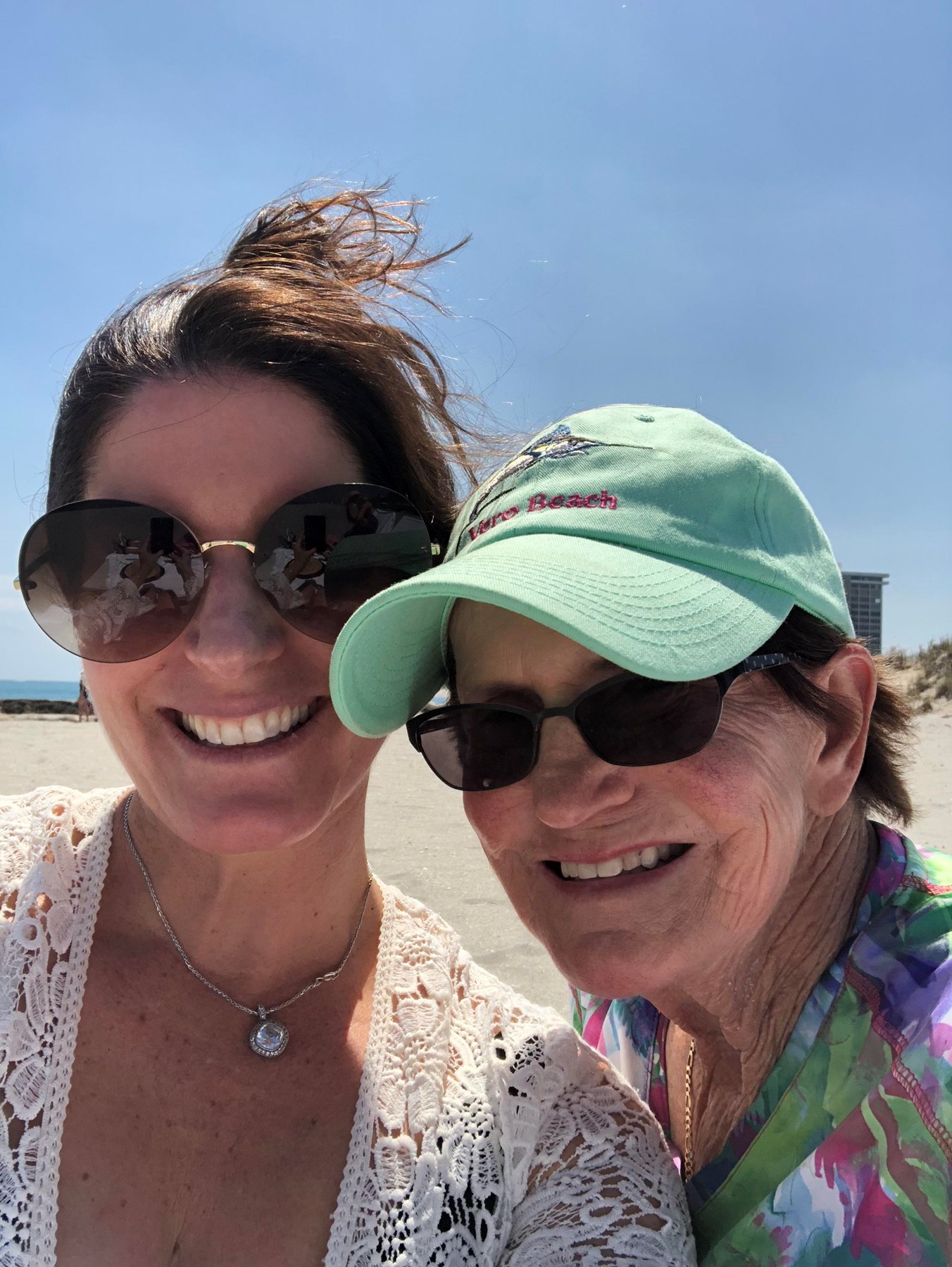 Mary Chisholm's Instagram, Twitter & Facebook on IDCrawl