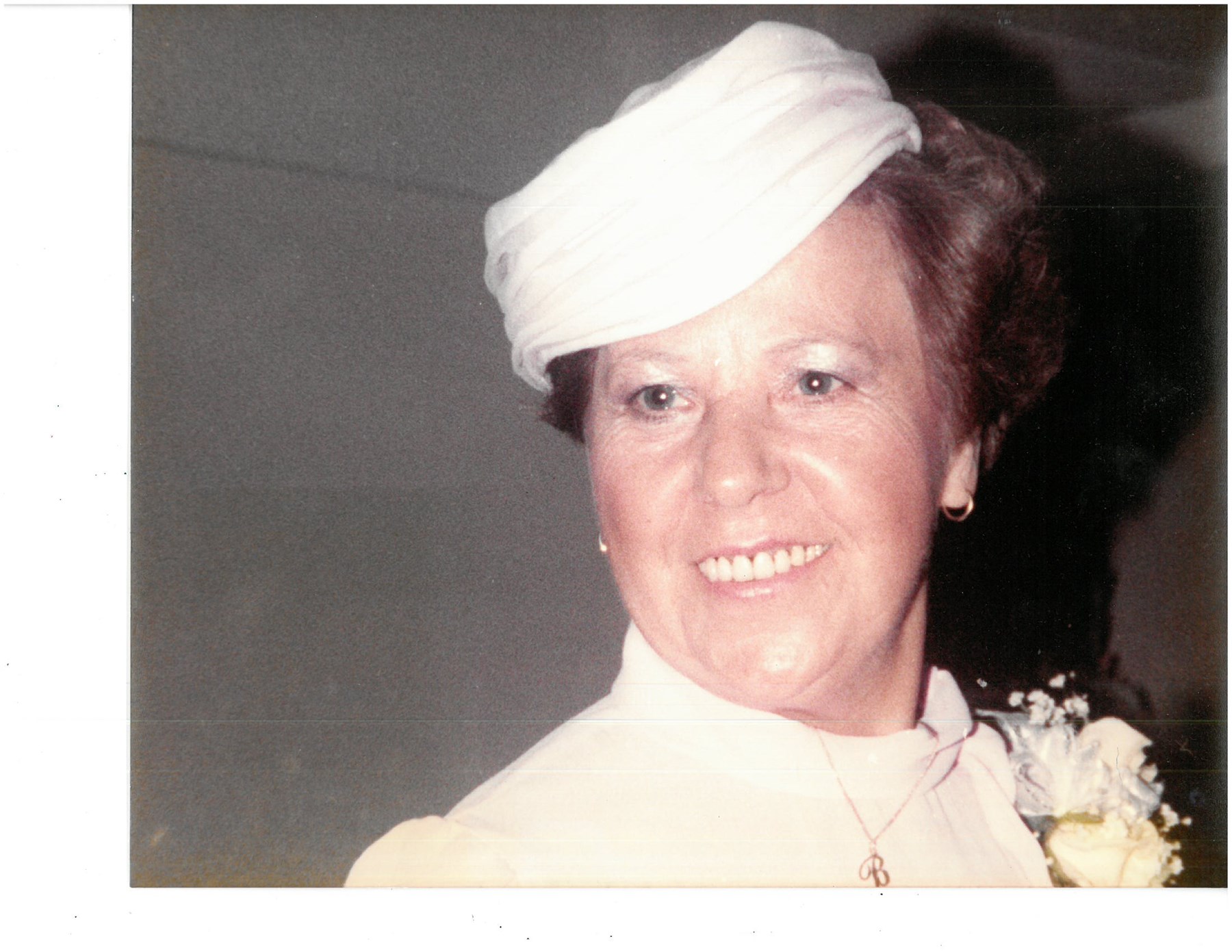 Isabella Hamilton's Instagram, Twitter & Facebook on IDCrawl