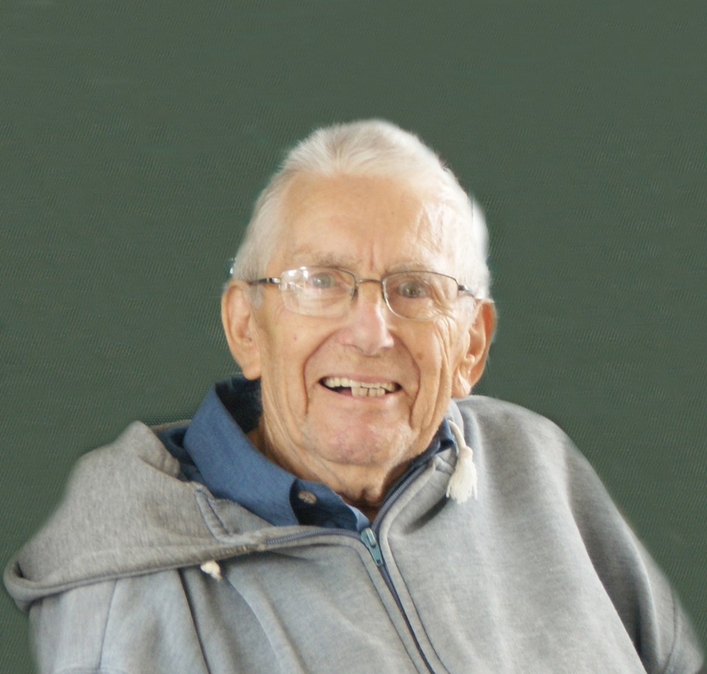 Lawrence "Laurie" Kenneth Mills Obituary - Acton, ON