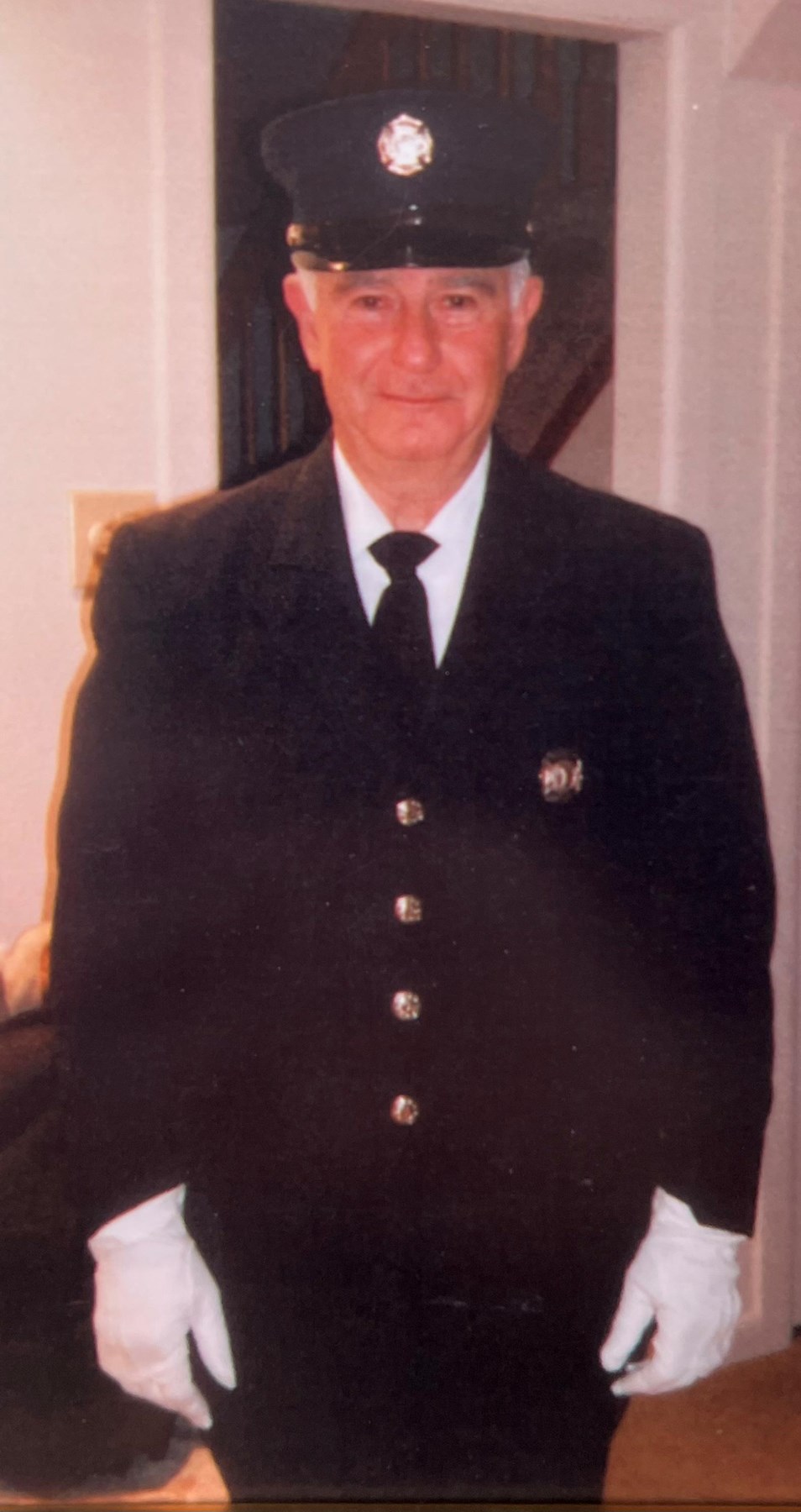 Malcolm Taylor Obituary - Dix Hills, NY