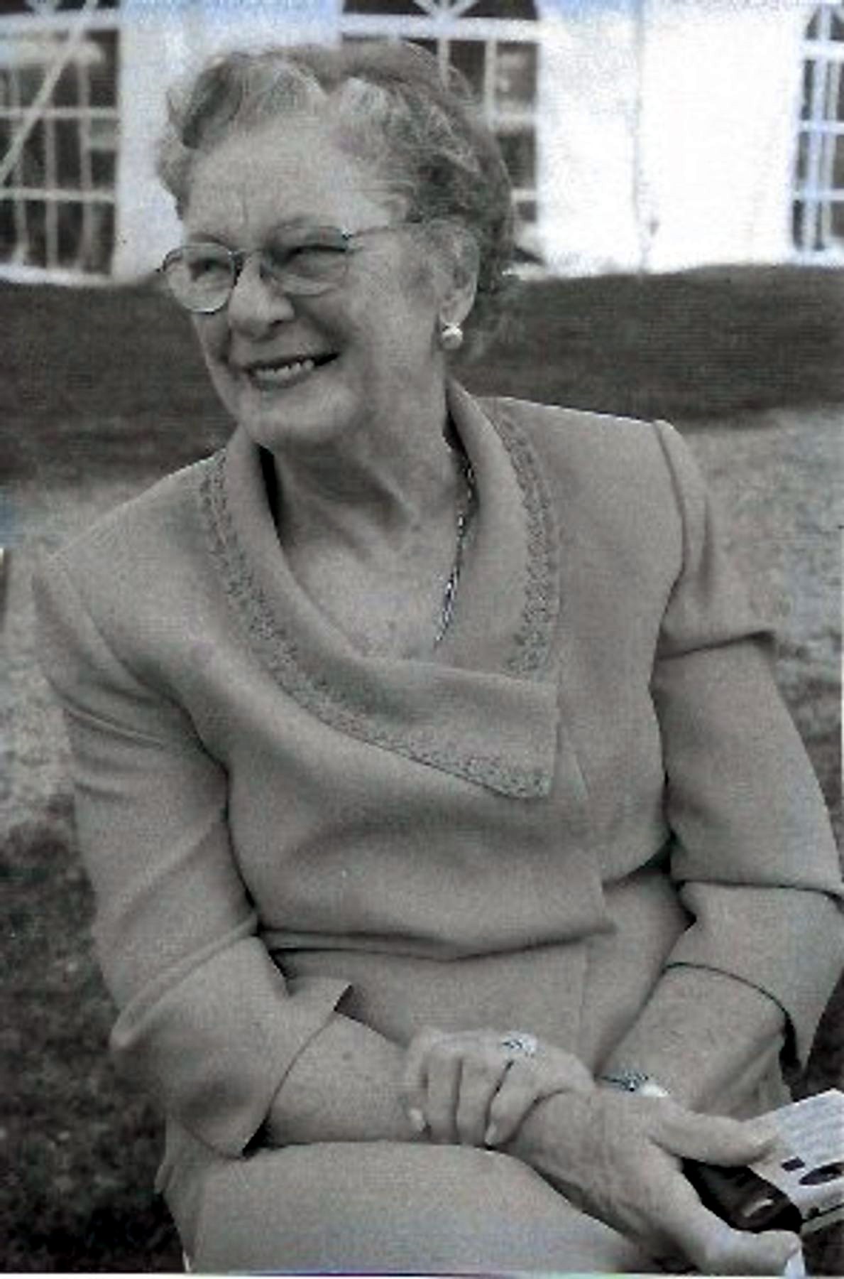 Helen Agnes Caldwell Obituario - Knoxville, TN