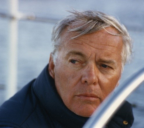 Raymond Berg, M.D. Obituary - Corona Del Mar, CA