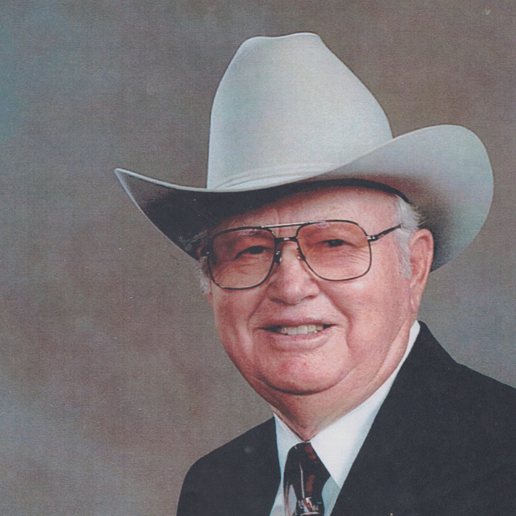 Raymond Neumann Obituary - Marlin, TX