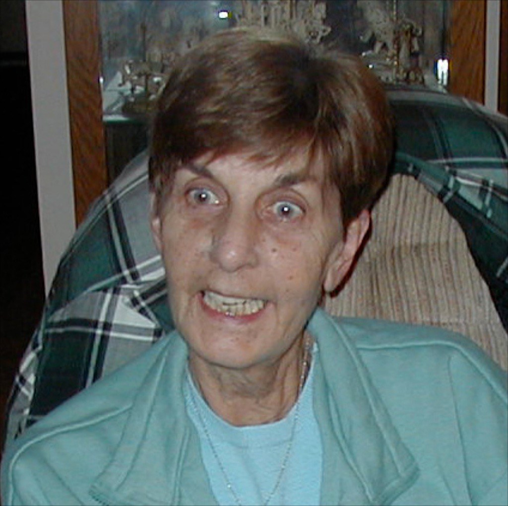 Georgina Ellis's Instagram, Twitter & Facebook on IDCrawl