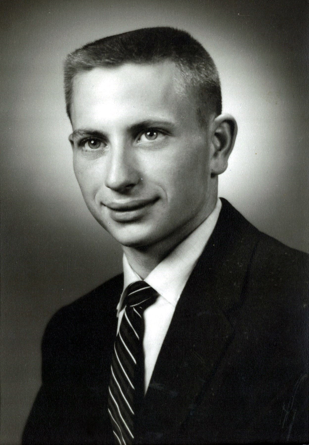 Harry Wulff Obituary - Columbia, MO