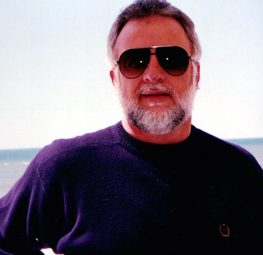 Dwight Carter's Instagram, Twitter & Facebook on IDCrawl