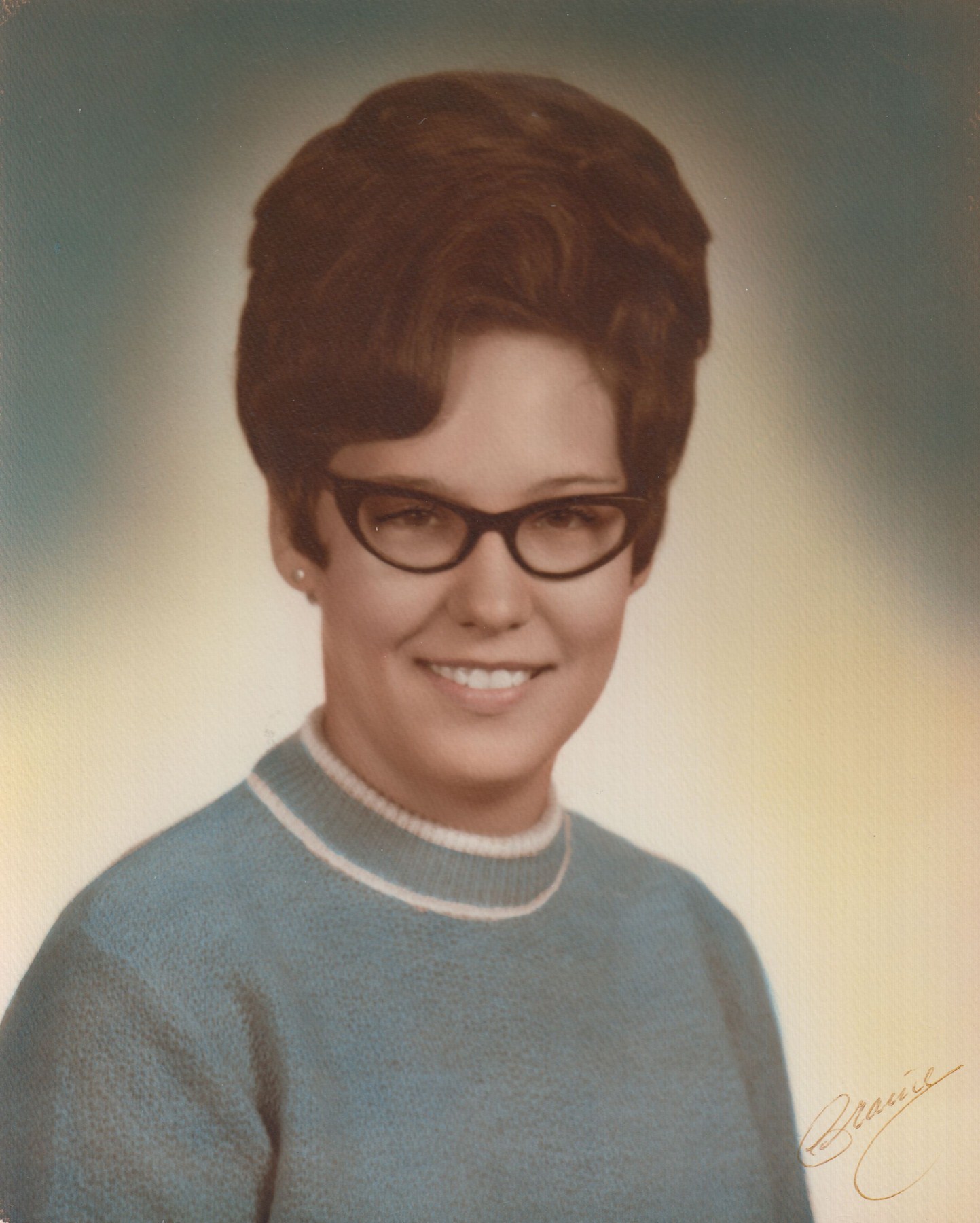 Sharon Chaney's Instagram, Twitter & Facebook on IDCrawl