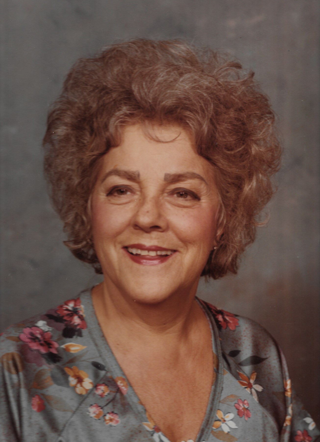 Rebecca Petrie's Instagram, Twitter & Facebook on IDCrawl