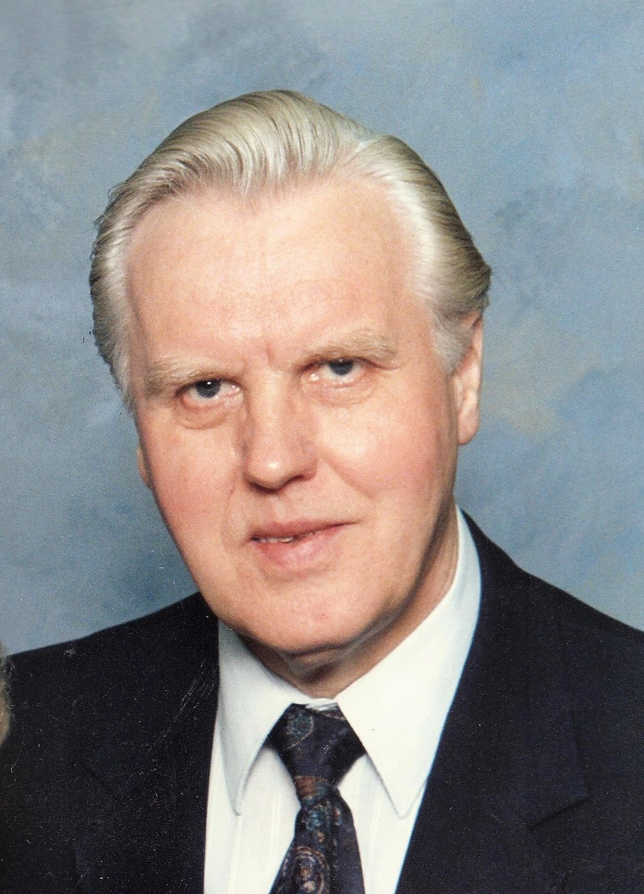 Mr. Heinz Behling Obituary - Roswell, GA