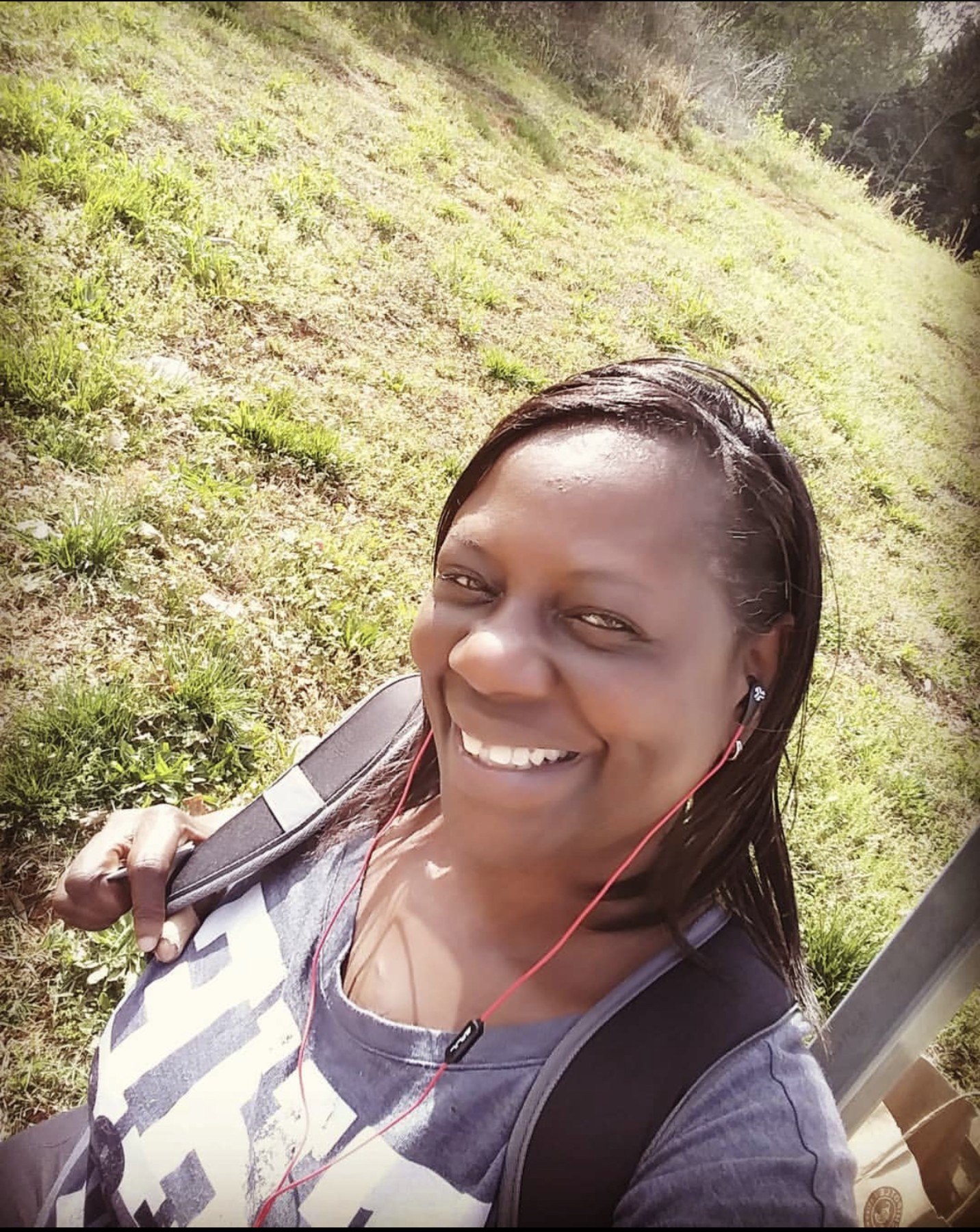 Karen Farrow's Instagram, Twitter & Facebook on IDCrawl