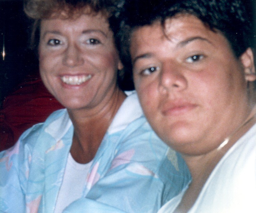 Lisa Rountree's Instagram, Twitter & Facebook on IDCrawl