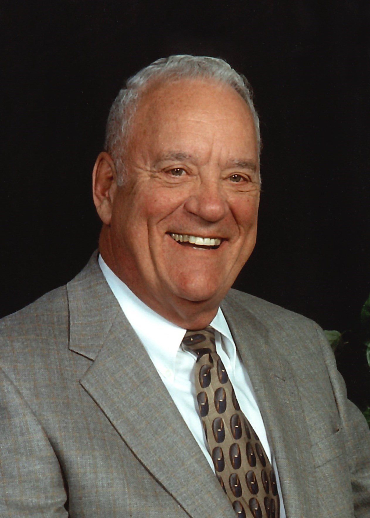 George E. Carey Obituary - Grandville, MI