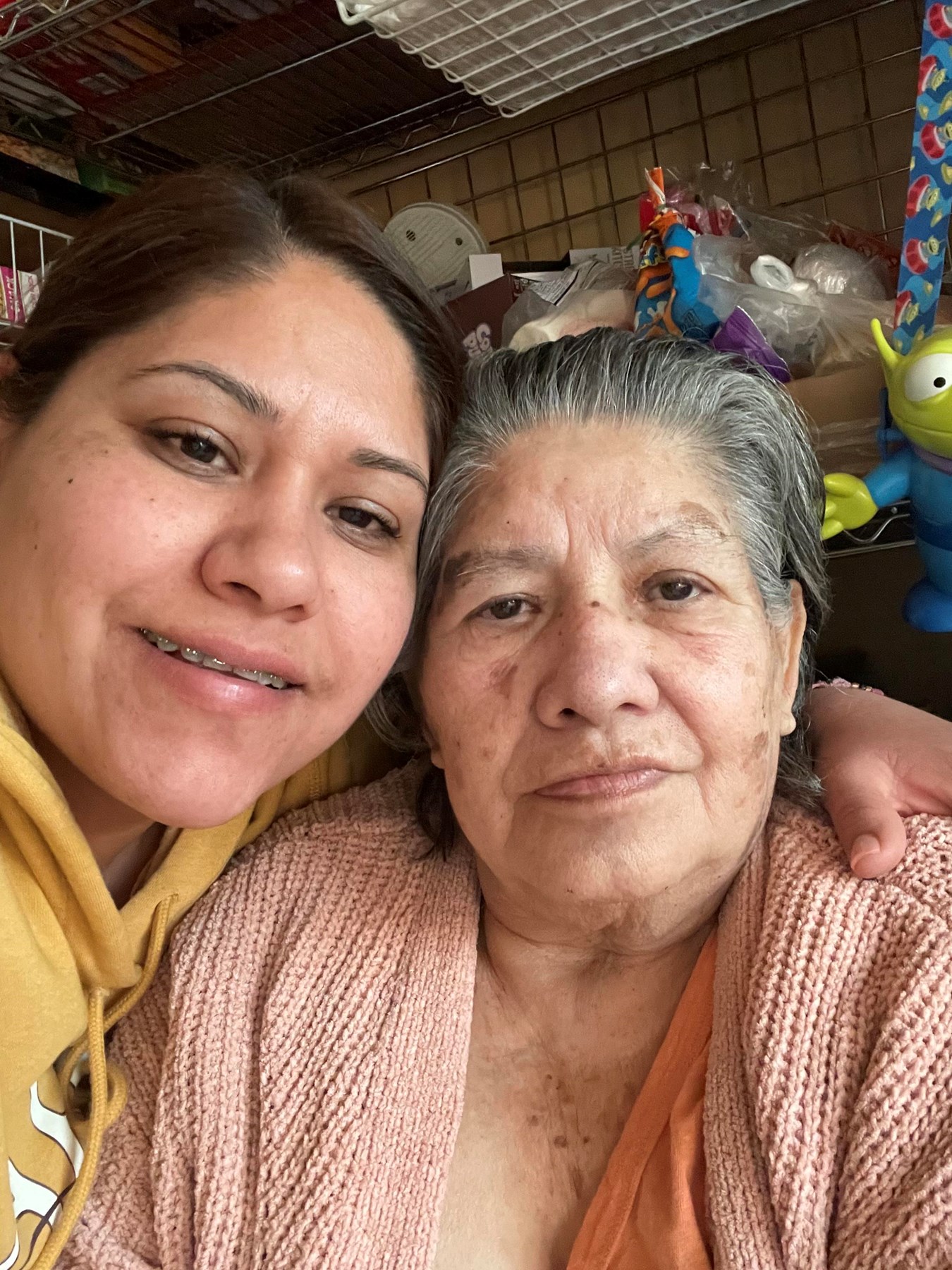 Jeanette Marquez's Instagram, Twitter & Facebook on IDCrawl