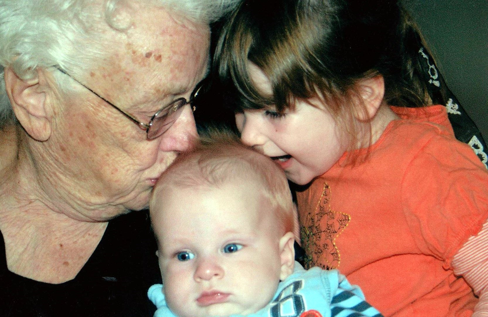 Daisy Hall's Instagram, Twitter & Facebook on IDCrawl