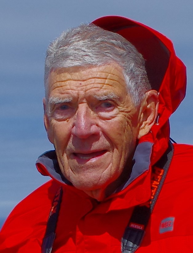 Howard Baker Giles Obituary - Calgary, AB