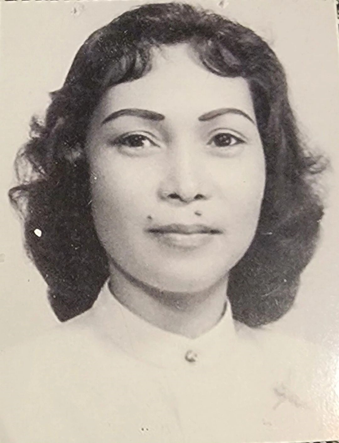 Flora Alvarez Obituary - Oakland, CA