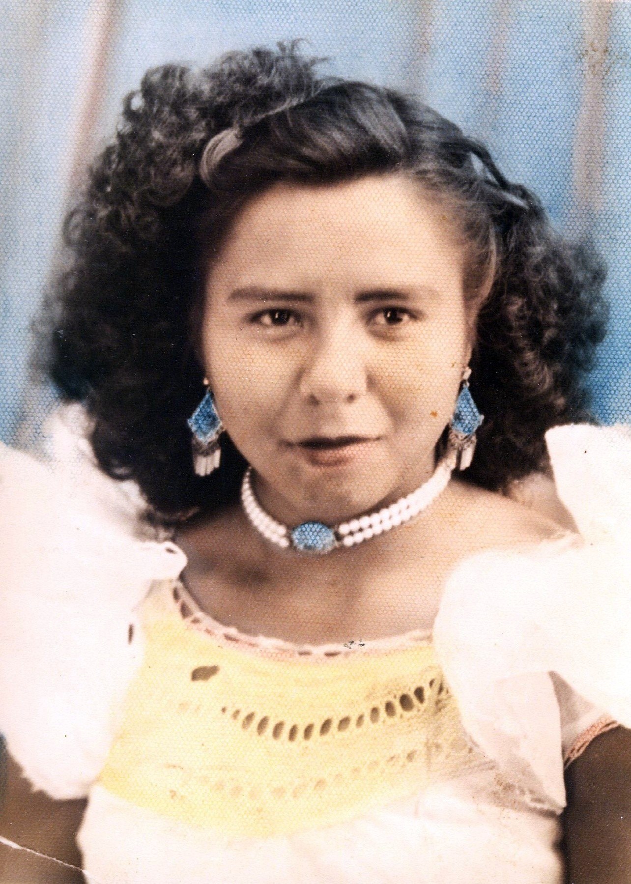 Myra Ponce's Instagram, Twitter & Facebook on IDCrawl