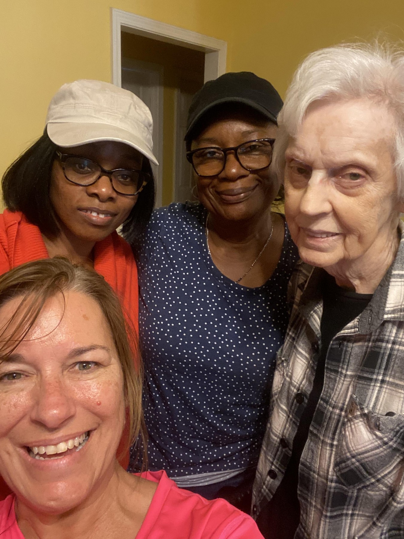 Peggy Mathis's Instagram, Twitter & Facebook on IDCrawl