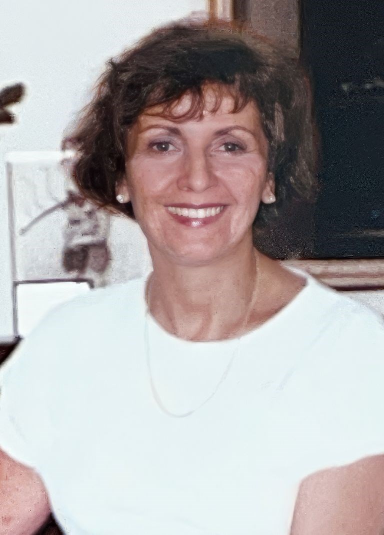 Angela Halikas avis de décès - Pointe-Claire, QC