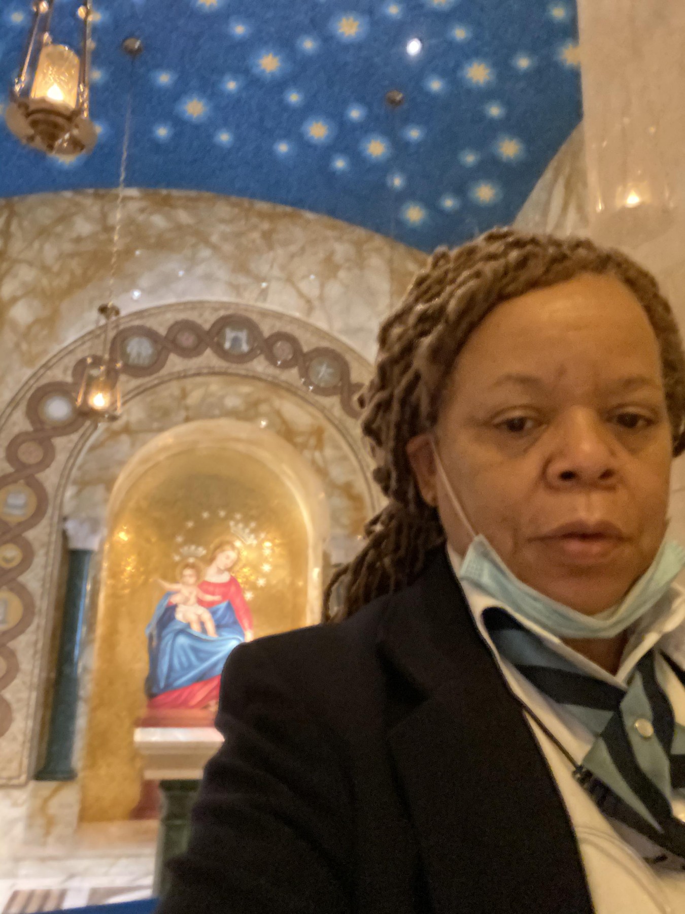 Elizabeth Tutt's Instagram, Twitter & Facebook on IDCrawl