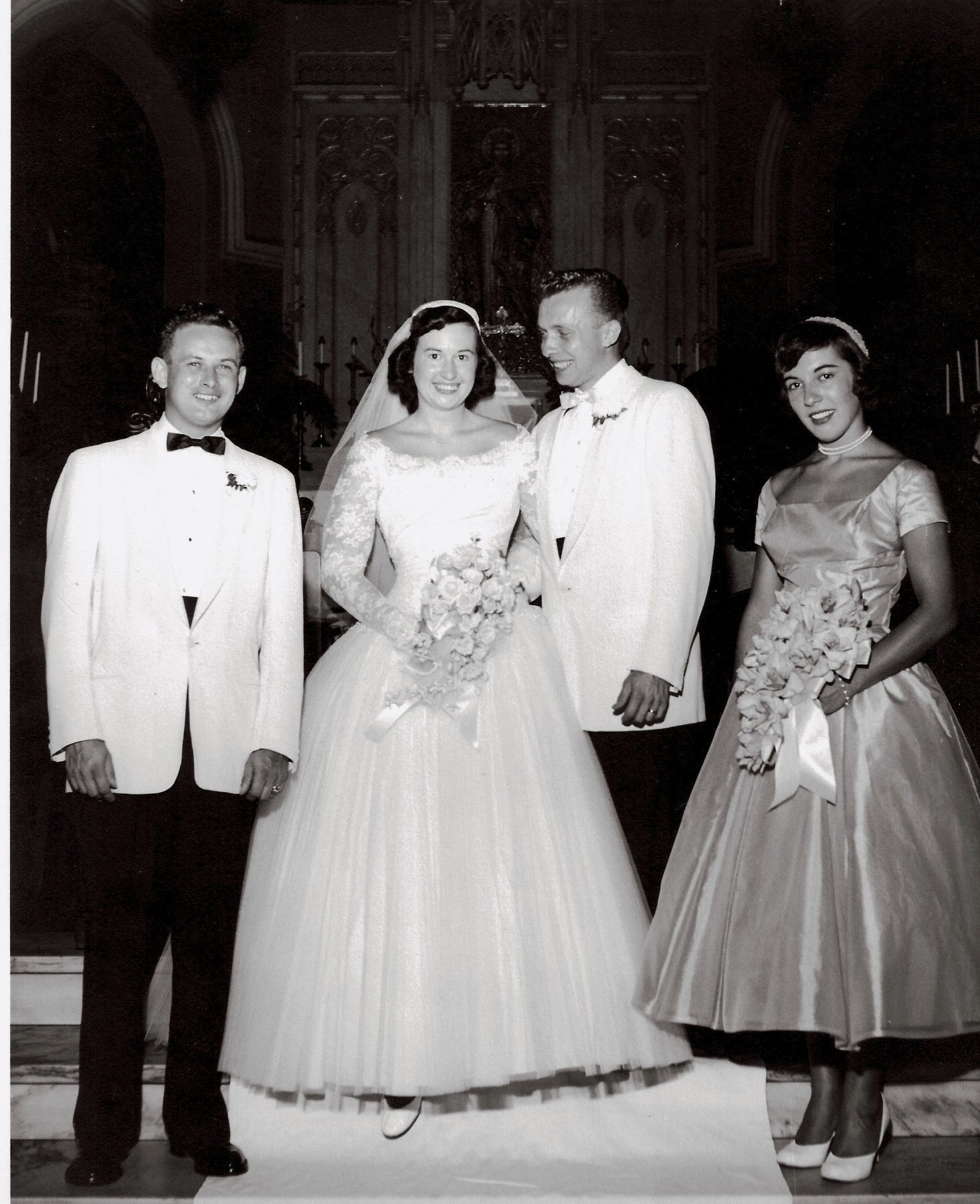 Doyle & Beverly Ross Obituary - Dexter, MI