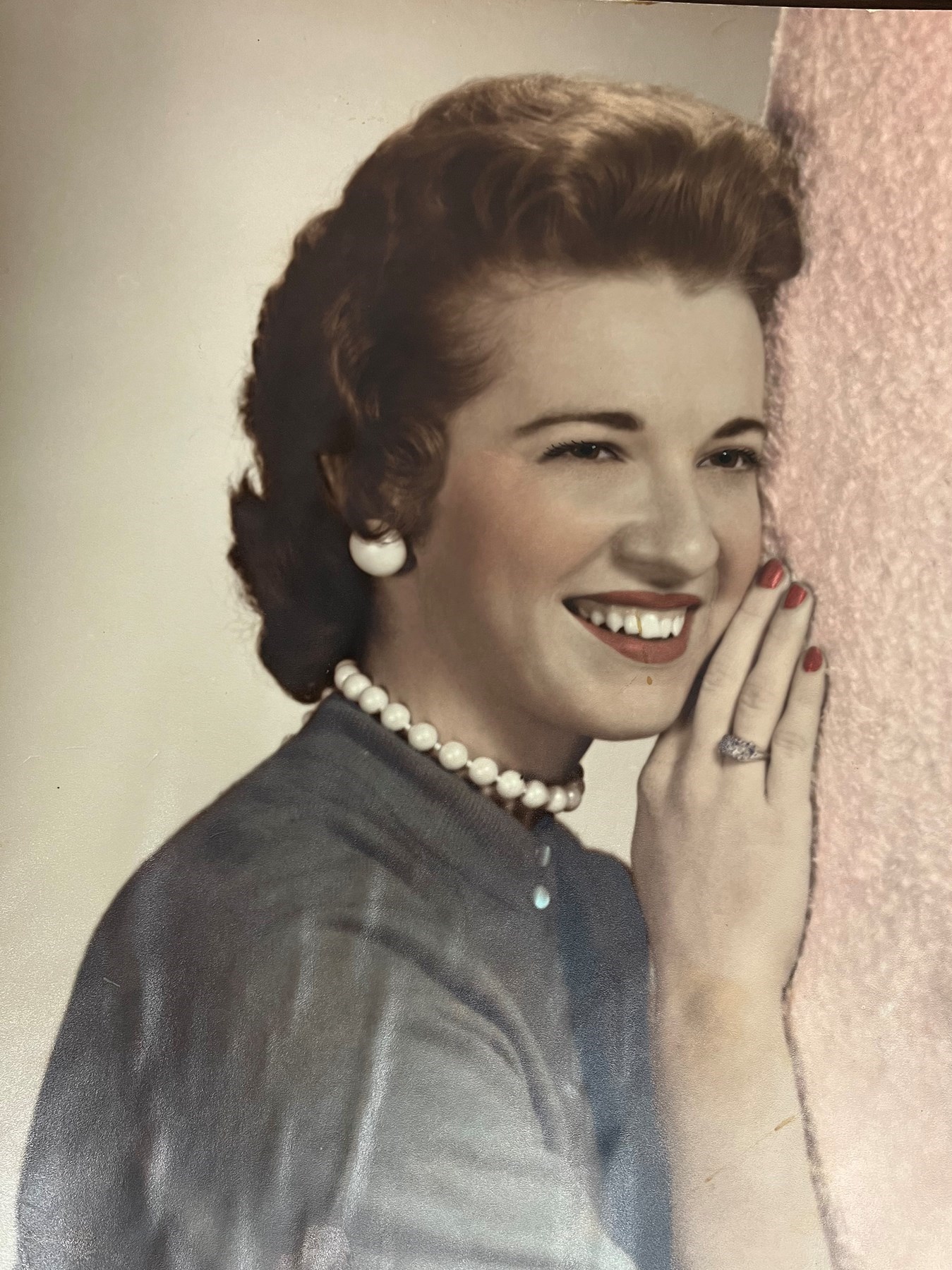 young elizabeth mitchell