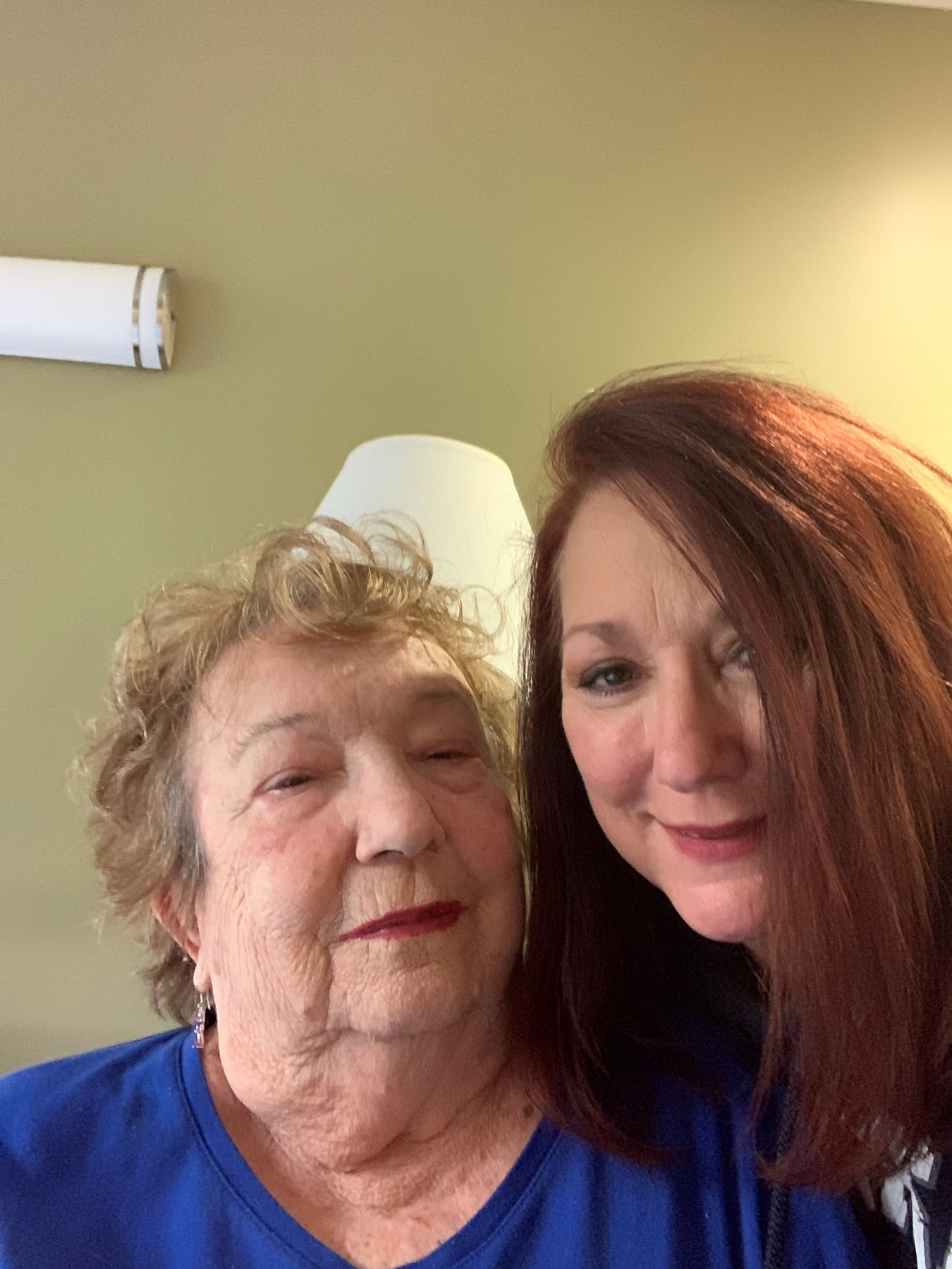 Sandra Bernstein's Instagram, Twitter & Facebook on IDCrawl