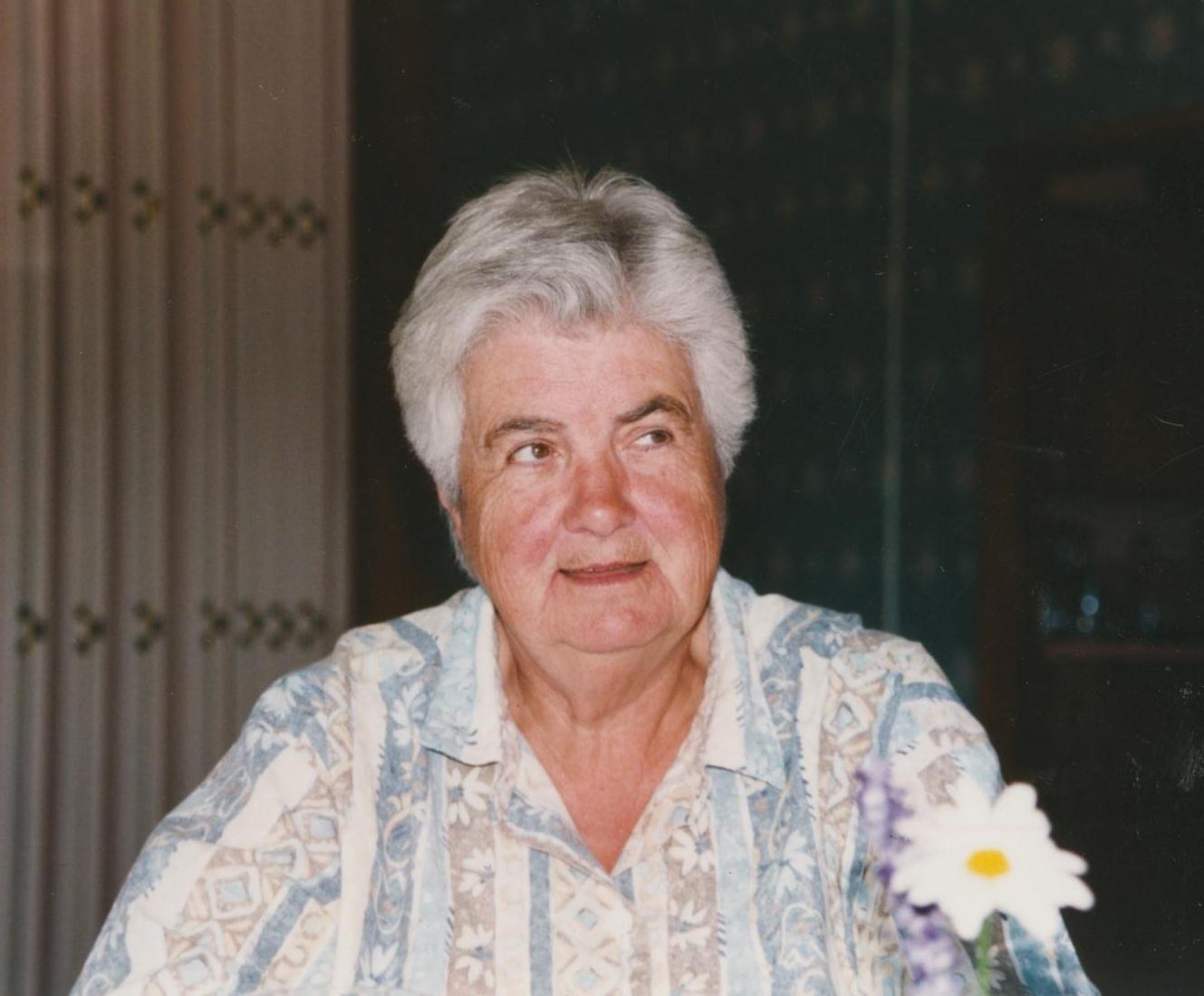 Helen Holcombe Obituary - Tumwater, WA