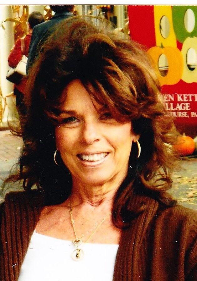 Lisa Mulvey's Instagram, Twitter & Facebook on IDCrawl