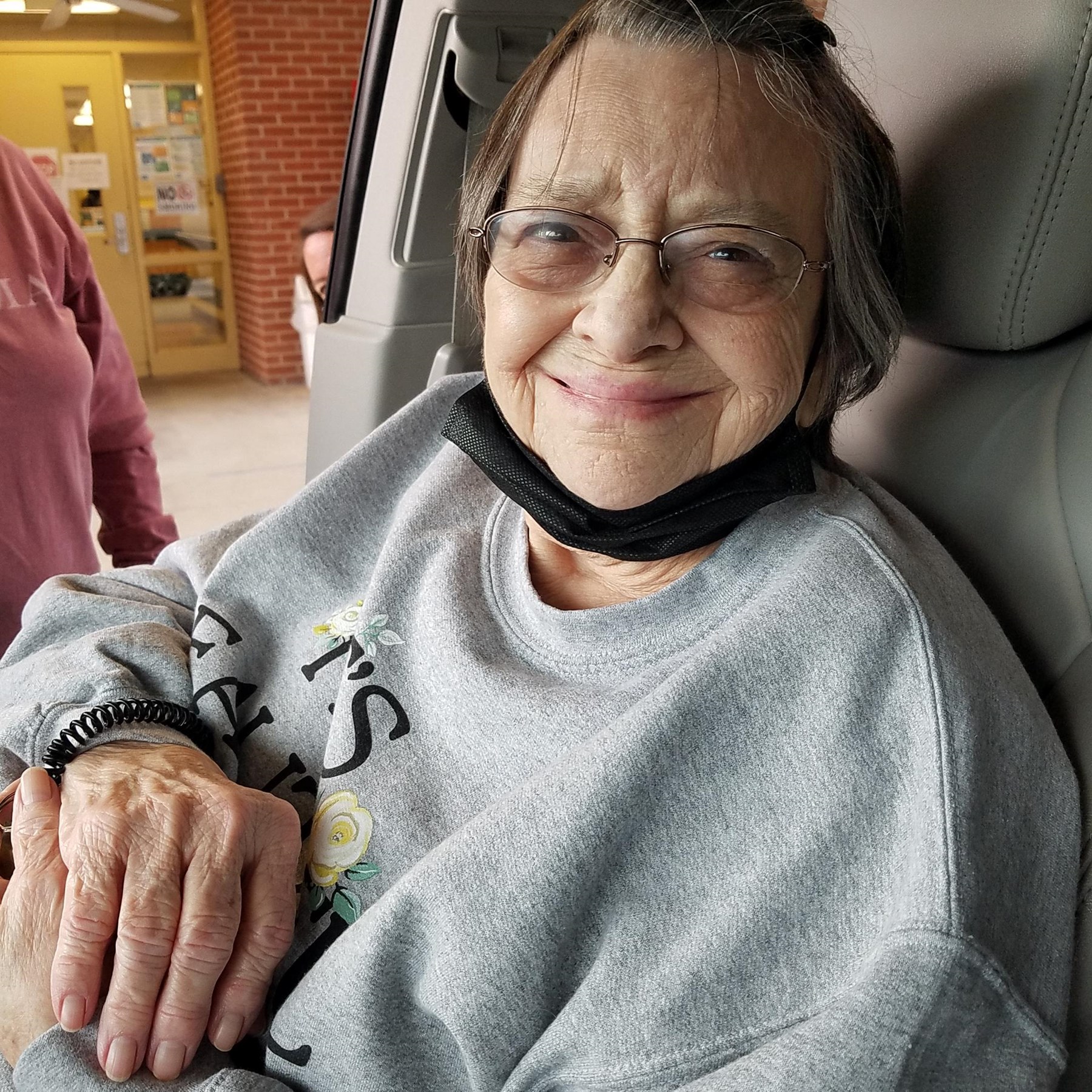 Martha Bridges's Instagram, Twitter & Facebook on IDCrawl