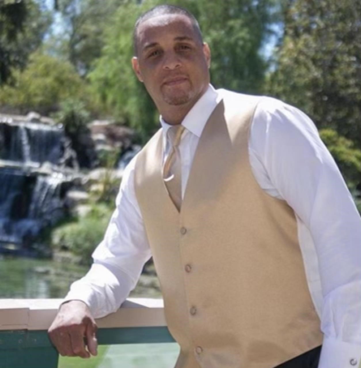 Roy Dodson Obituary - Corona Del Mar, CA