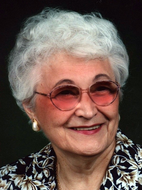 Lorraine Cloutier Obituary - Lewiston, ME