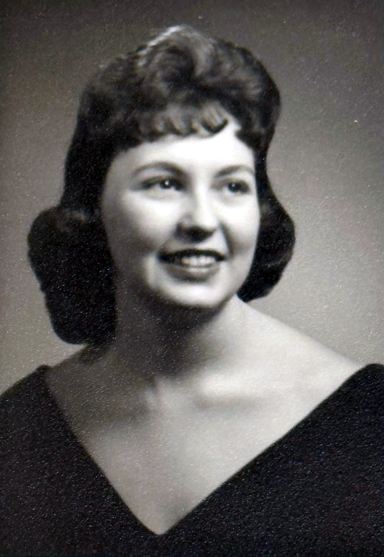 Linda Dunham's Instagram, Twitter & Facebook on IDCrawl