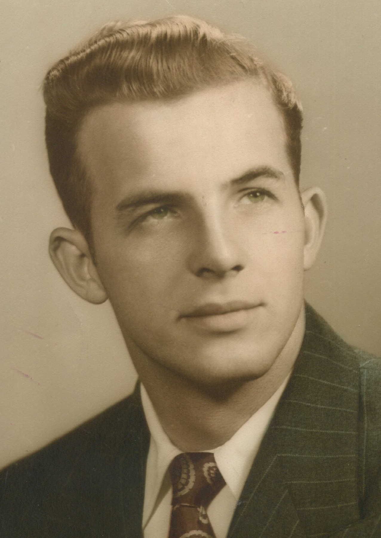 Peter Hawker's Instagram, Twitter & Facebook on IDCrawl