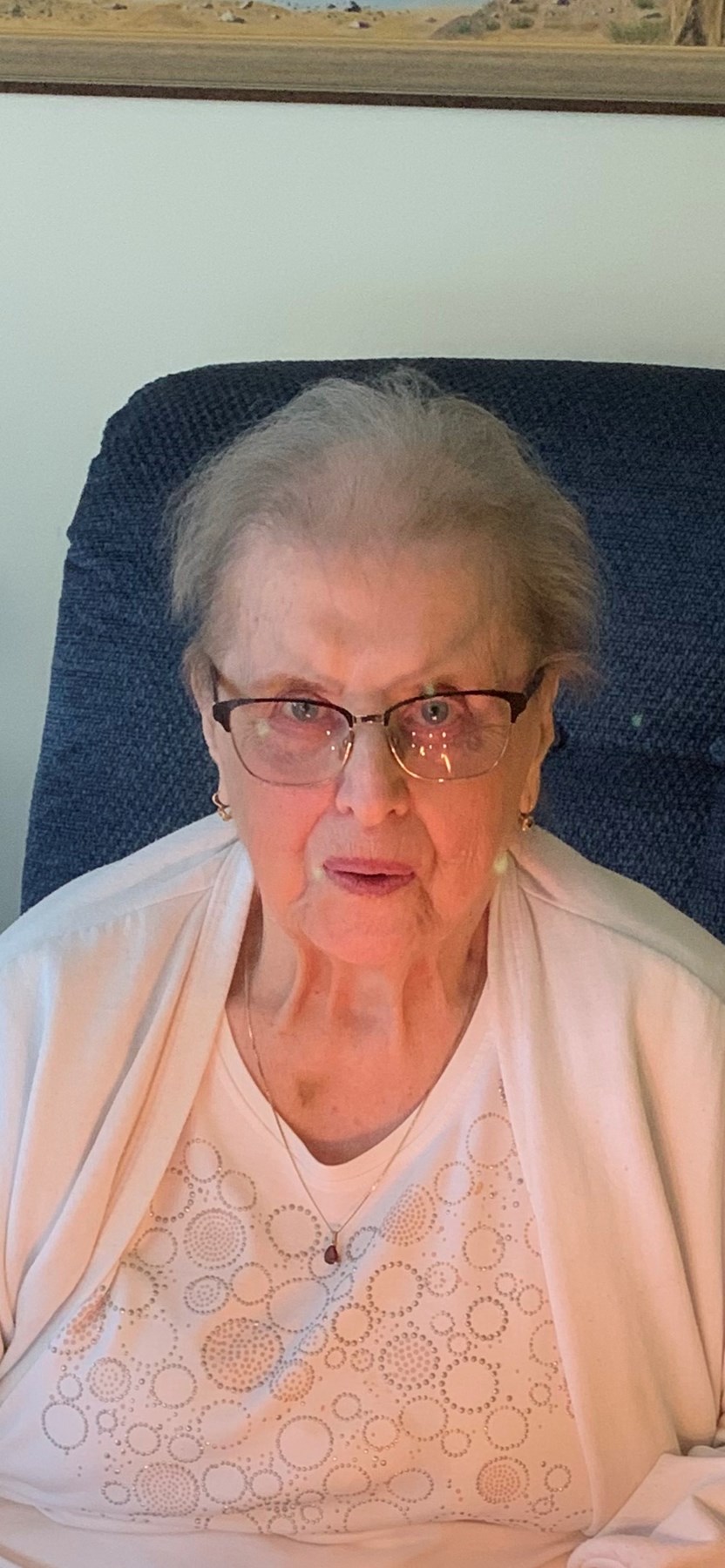 Beverley Myles Obituary - North Vancouver, BC